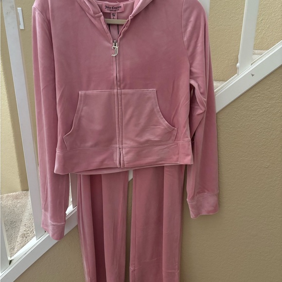 Juicy Couture | Pants & Jumpsuits | Juicy Couture Nwt Rose Velour Tracksuit | Poshmark